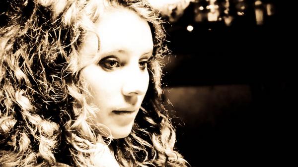 Kaleigh Baker LIVE @ Sports Page - Surf Guru Surf Music News