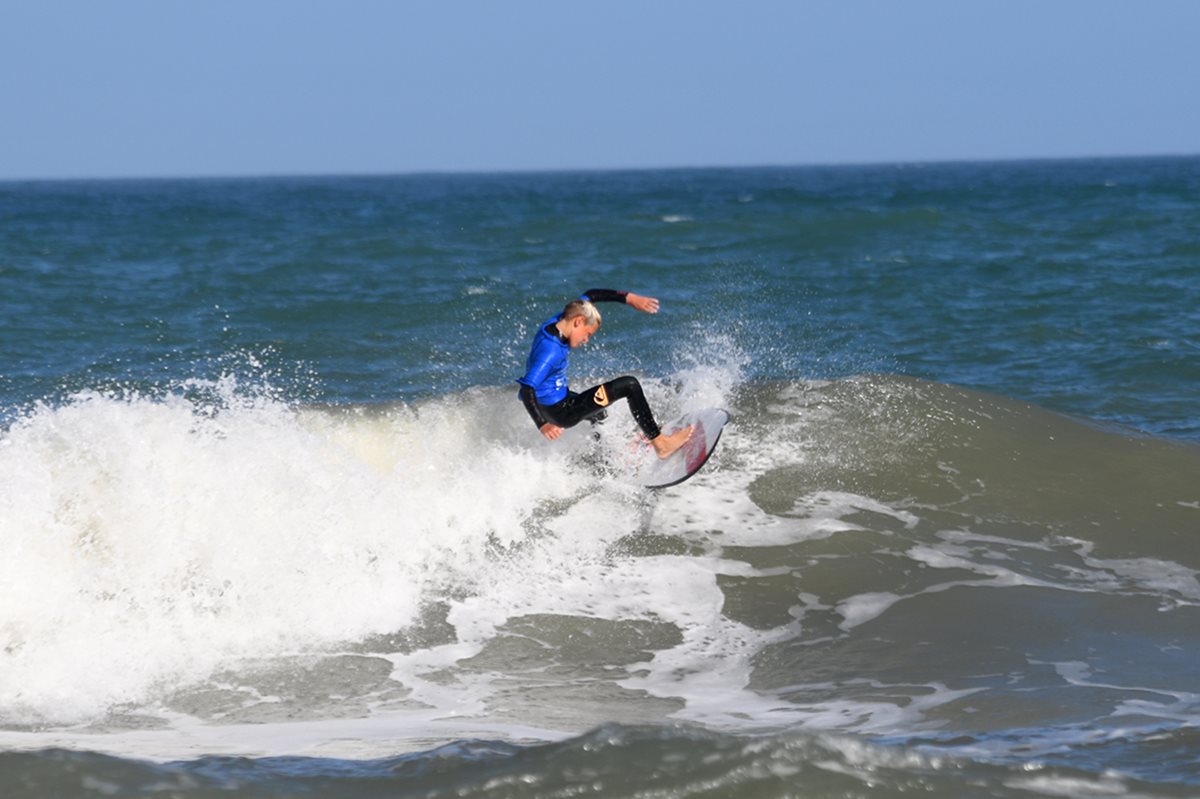 Villon Locals Only Surf Contest 2018 Day 1 Grom Action - Skateboarding ...